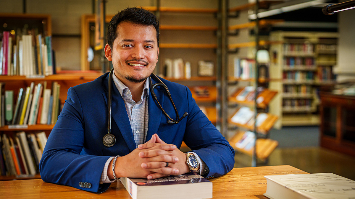 Advice on finding your first job as a physician - PracticeLink